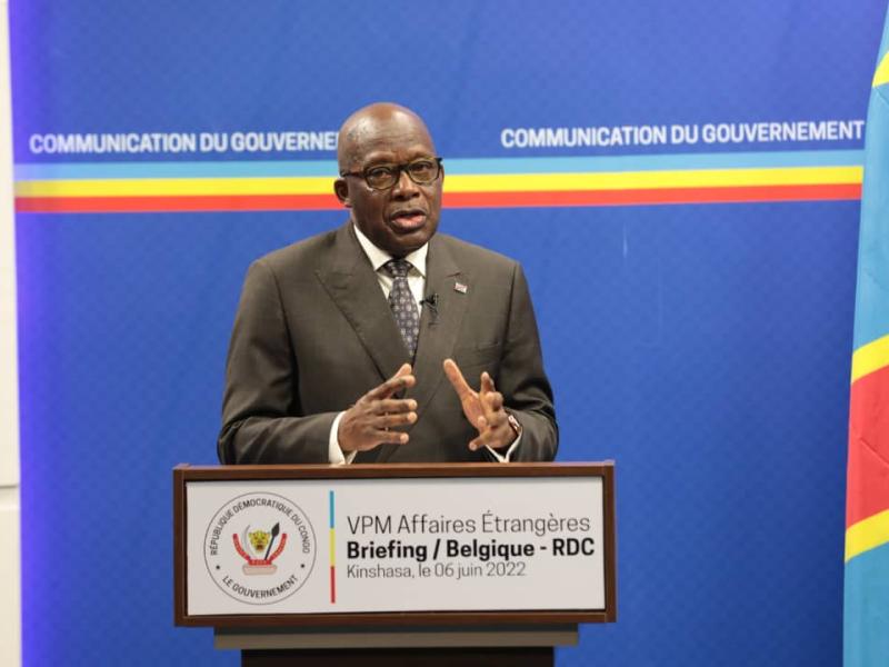 Lutundula aux délégués du Groupe de contact international sur la région des Grands Lacs : " les ...